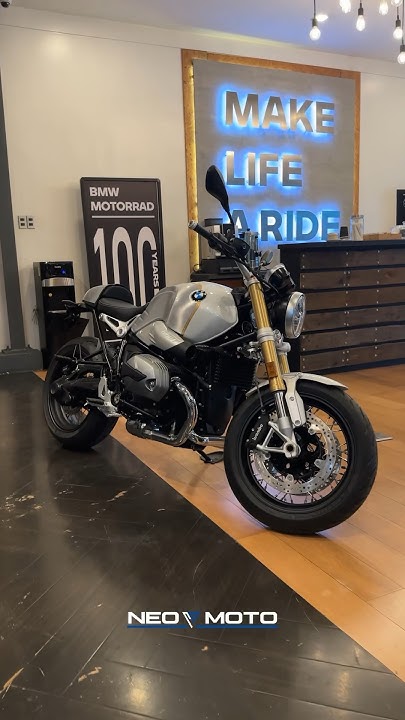 2021 BMW R9T Option 719 in Mineral white - YouTube