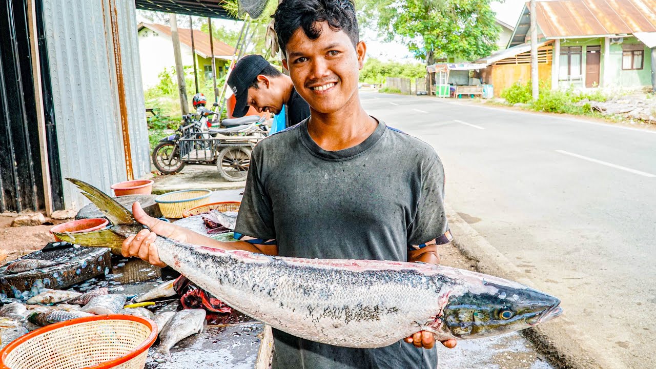 PERFECT FISH CUTTING || 16-Year-Old SUNGLIR FISH CUTTING SKILLS IN THE ...