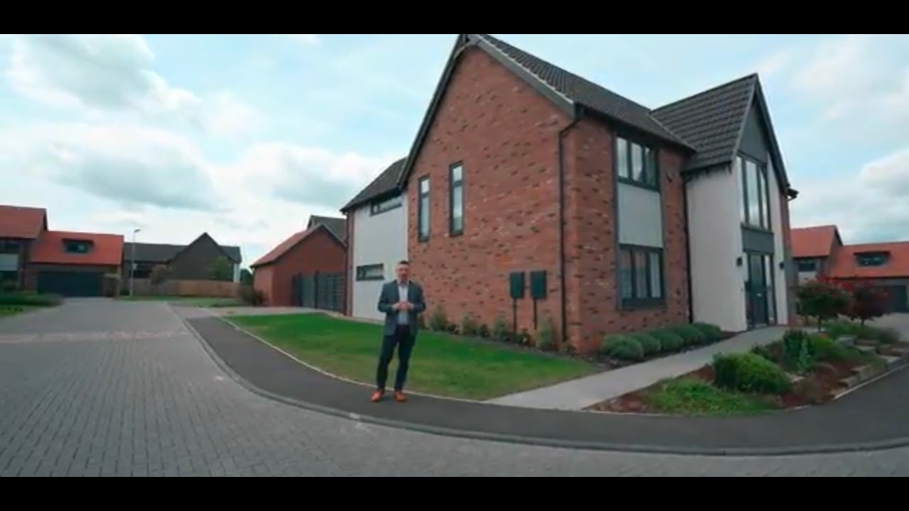 11 PARK VIEW, LONG BENNINGTON - YouTube