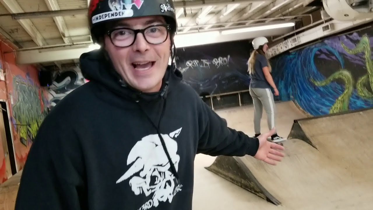 The Art Of Ram - Beginner Mini Ramp - Backside Kickturns and Slashers ...