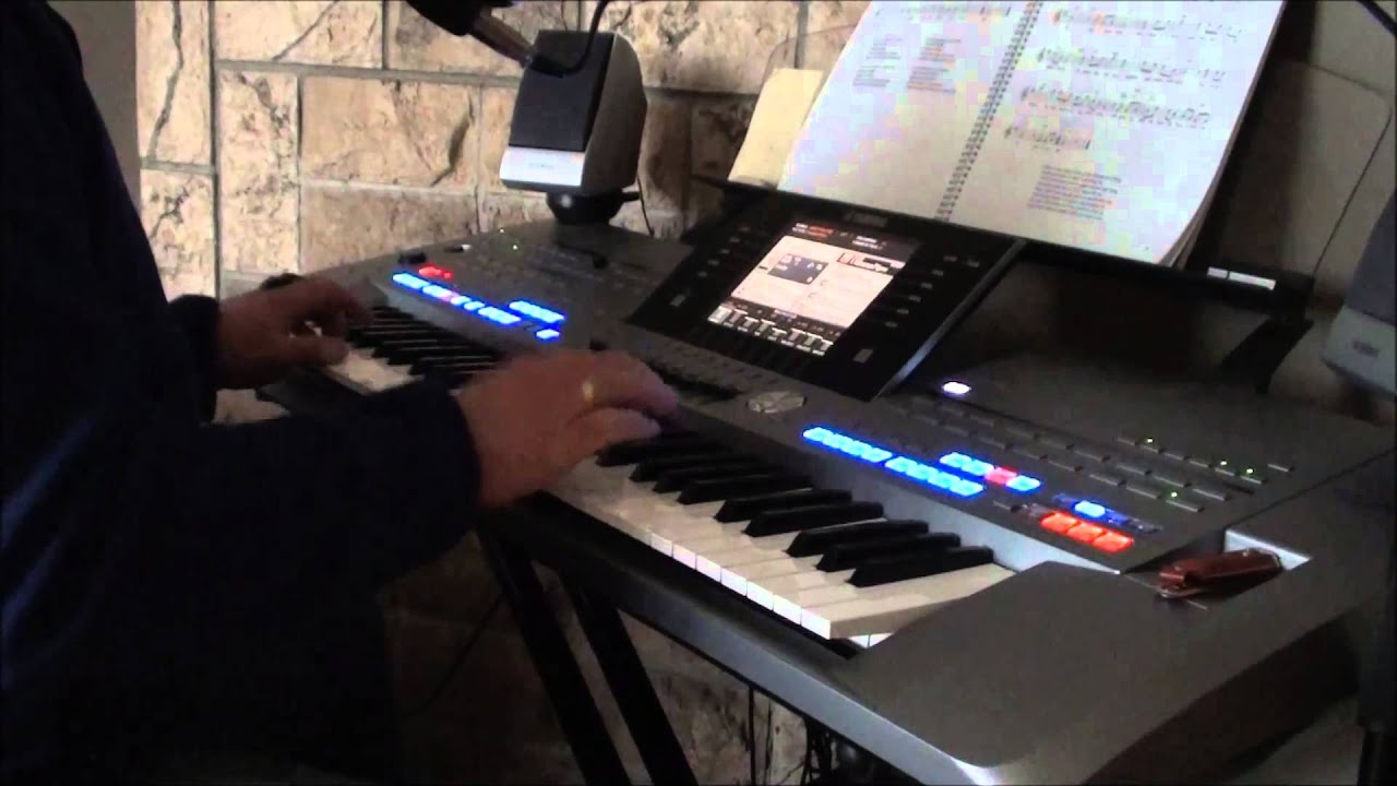 Danny Boy on Yamaha keyboard Tyros 5 - YouTube