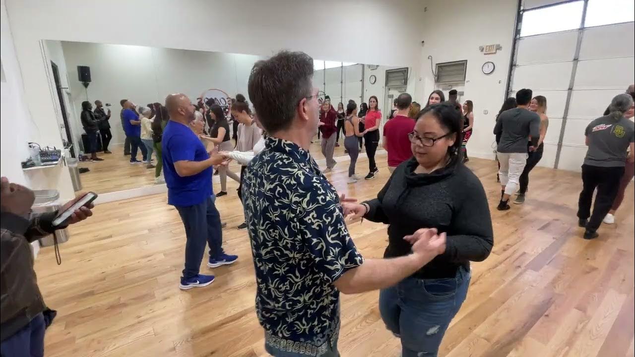 Absolute Beginner Salsa Class! - YouTube