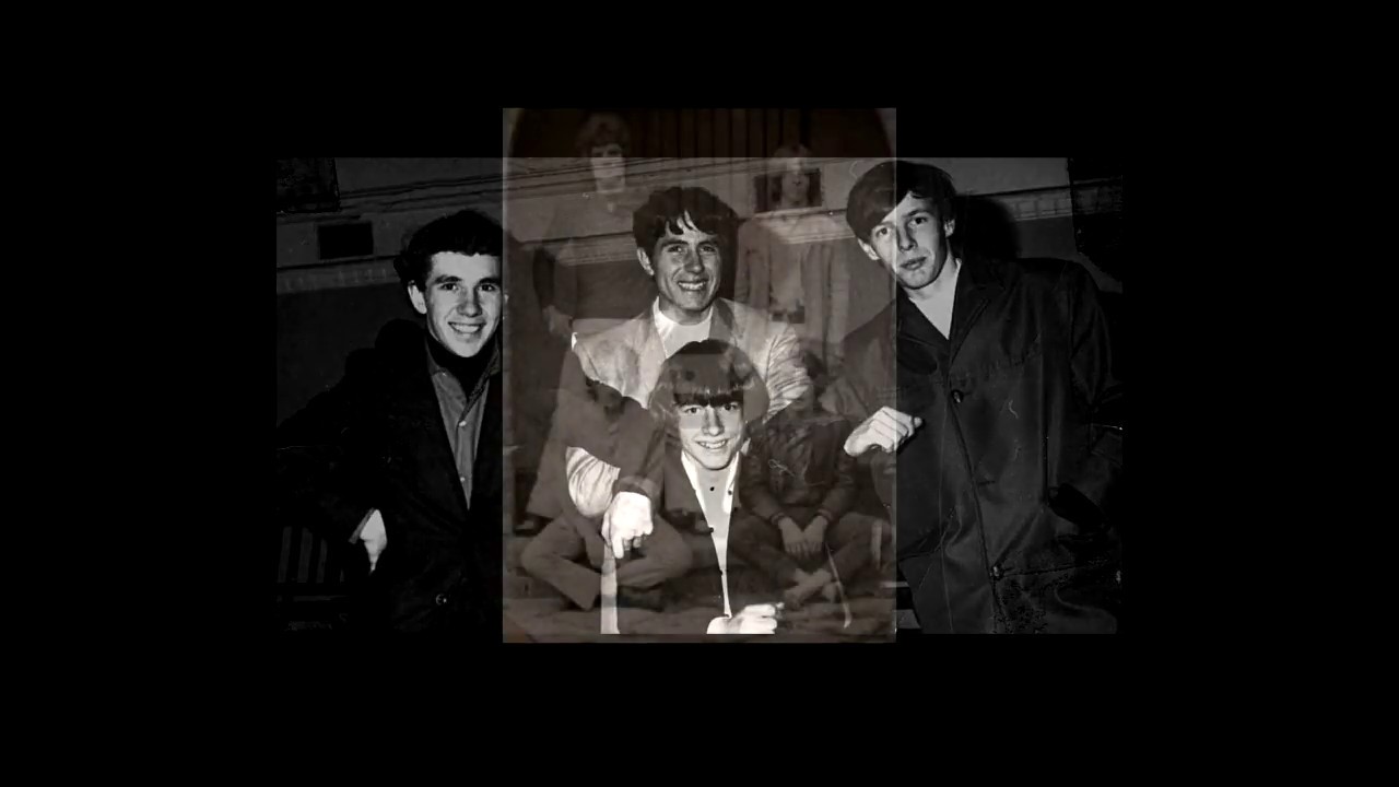 Mick Elliott "On The Cards" (M. Elliott) - YouTube