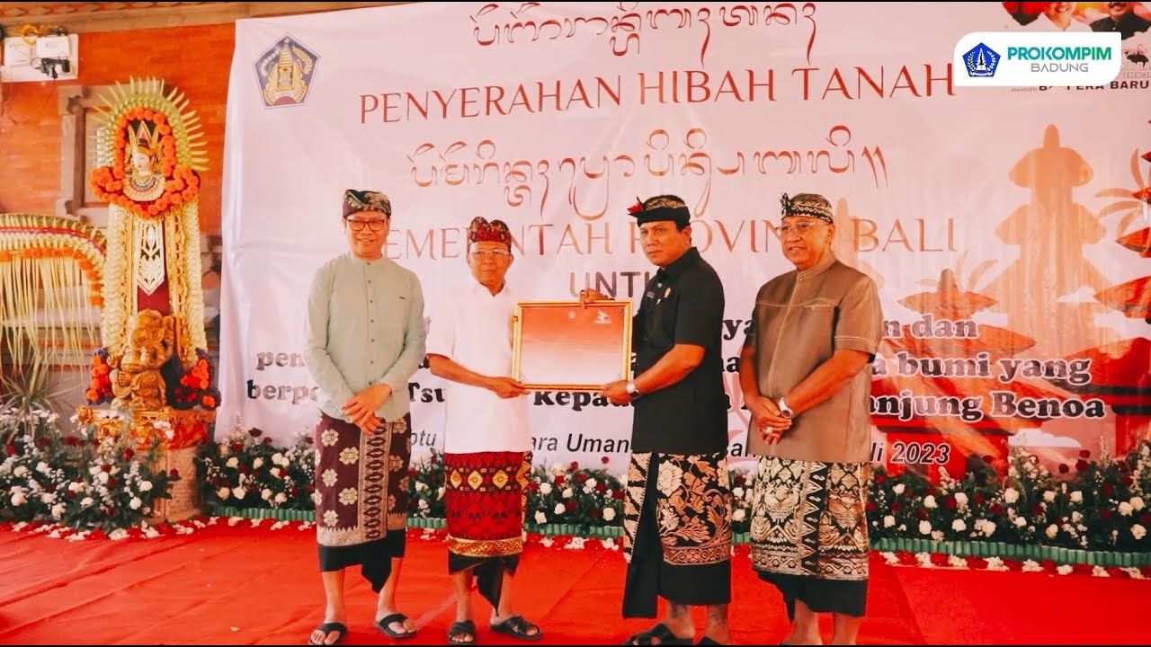 Wabup Suiasa Hadiri Penyerahan Hibah Tanah Pemprov Bali di Desa Adat ... Wabup Suiasa Hadiri Penyerahan Hibah Tanah Pemprov Bali di Desa Adat ...