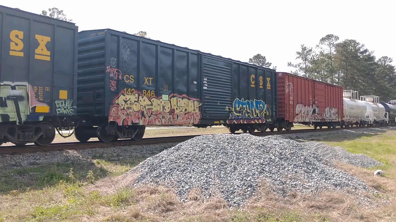CSX Train #286 East of Thomasville GA - YouTube
