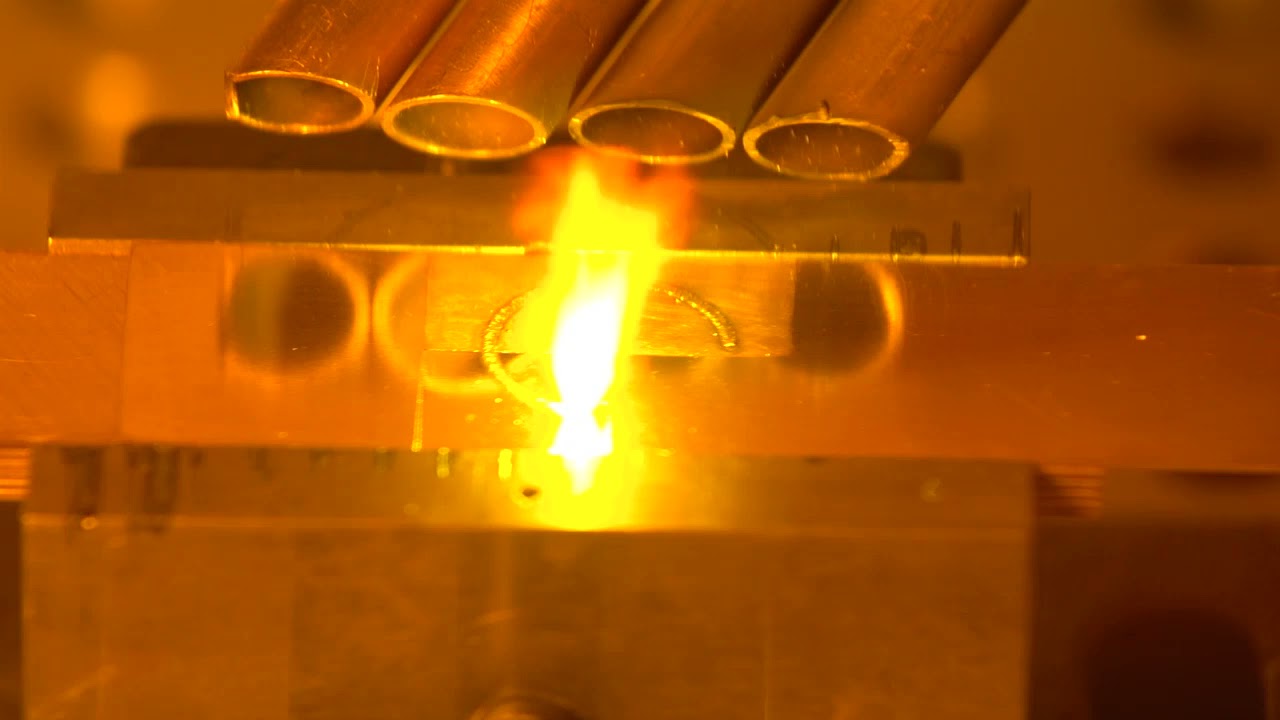 TRUMPF laser welding: TruDisk Pulse 421 - copper welding with green ...