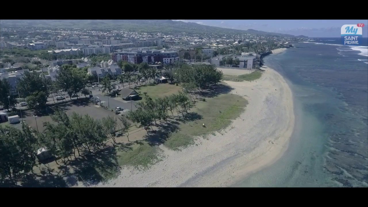 plage de Saint Pierre - YouTube