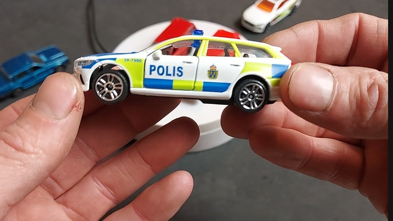 UNBOXING MAJORETTE - YouTube