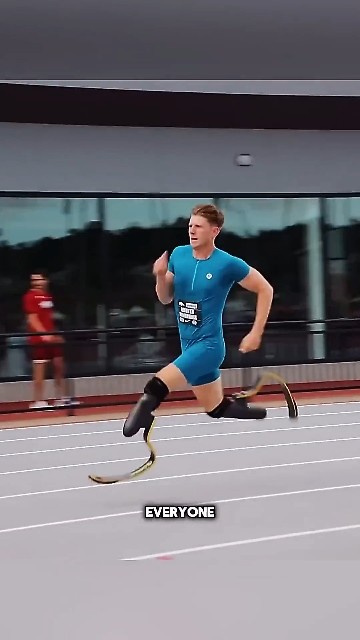 This Guy Won The Race Even Without Legs ️ - YouTube