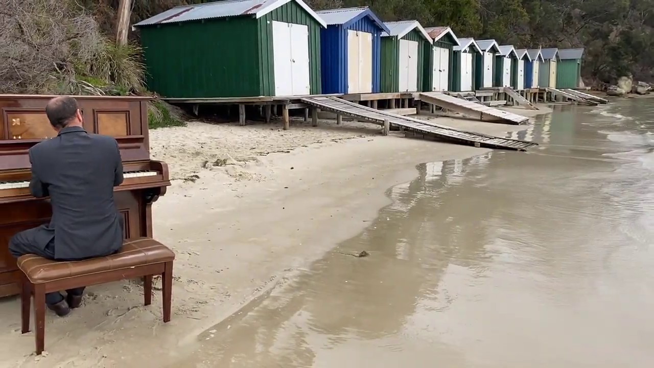 Coningham Beach - YouTube