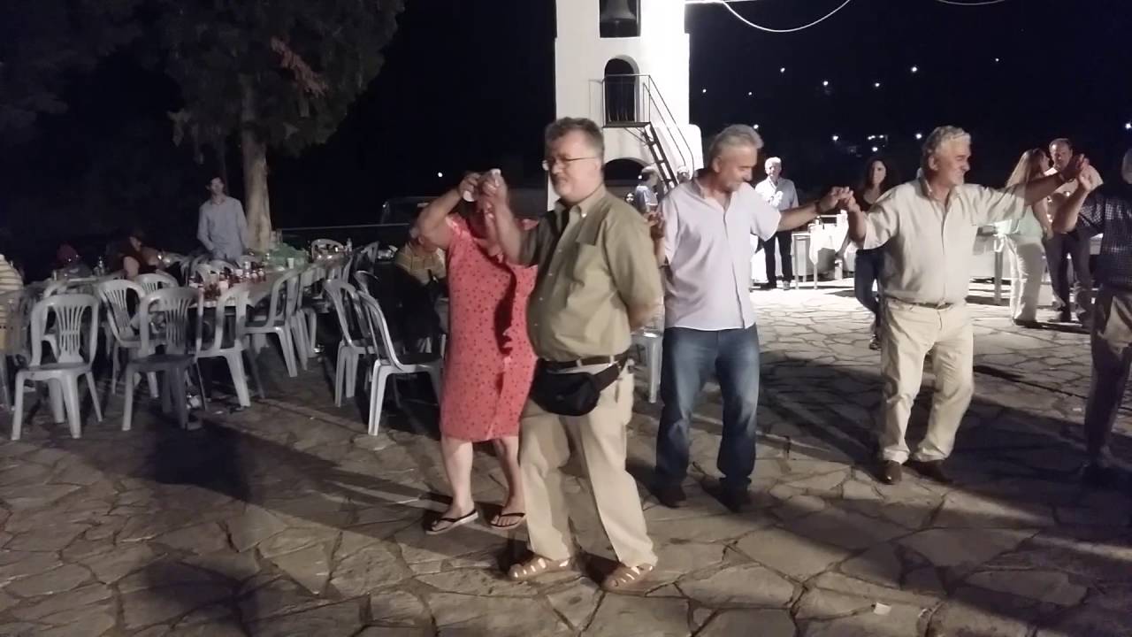 Το τσάμικο του Γιώργου 14 08 2016 πλακωτη! - YouTube