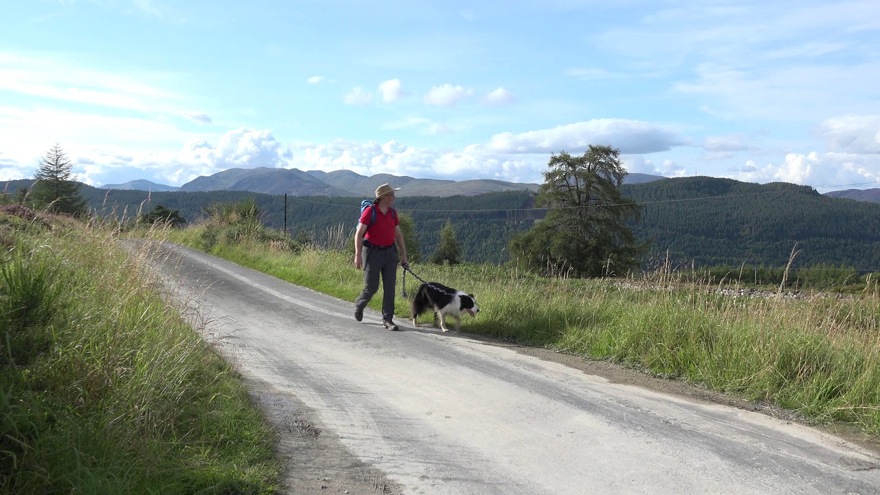 Walks Around Britain 4K / UHD test - YouTube