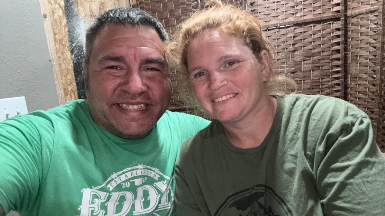 Live With The Eddy Family Celebrating 20,000 Subscribers - YouTube