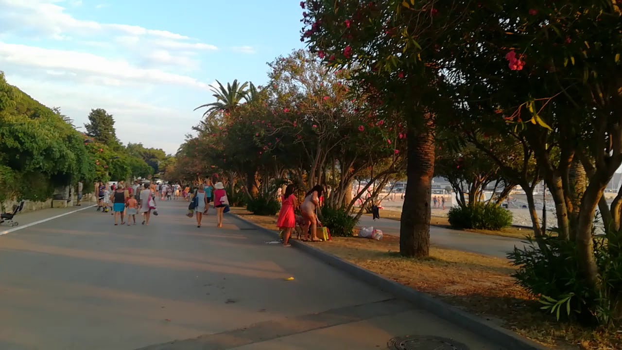 Setaliste u Baru - Crna Gora - YouTube