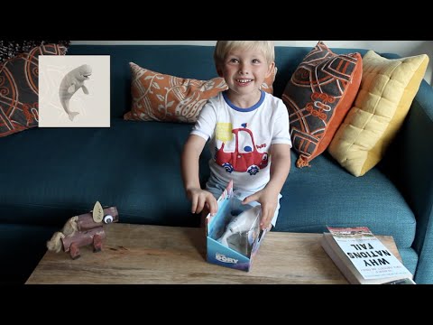 Unboxing BAILEY - Beluga Whale Swimming Toy from FINDING DORY (2016 ...