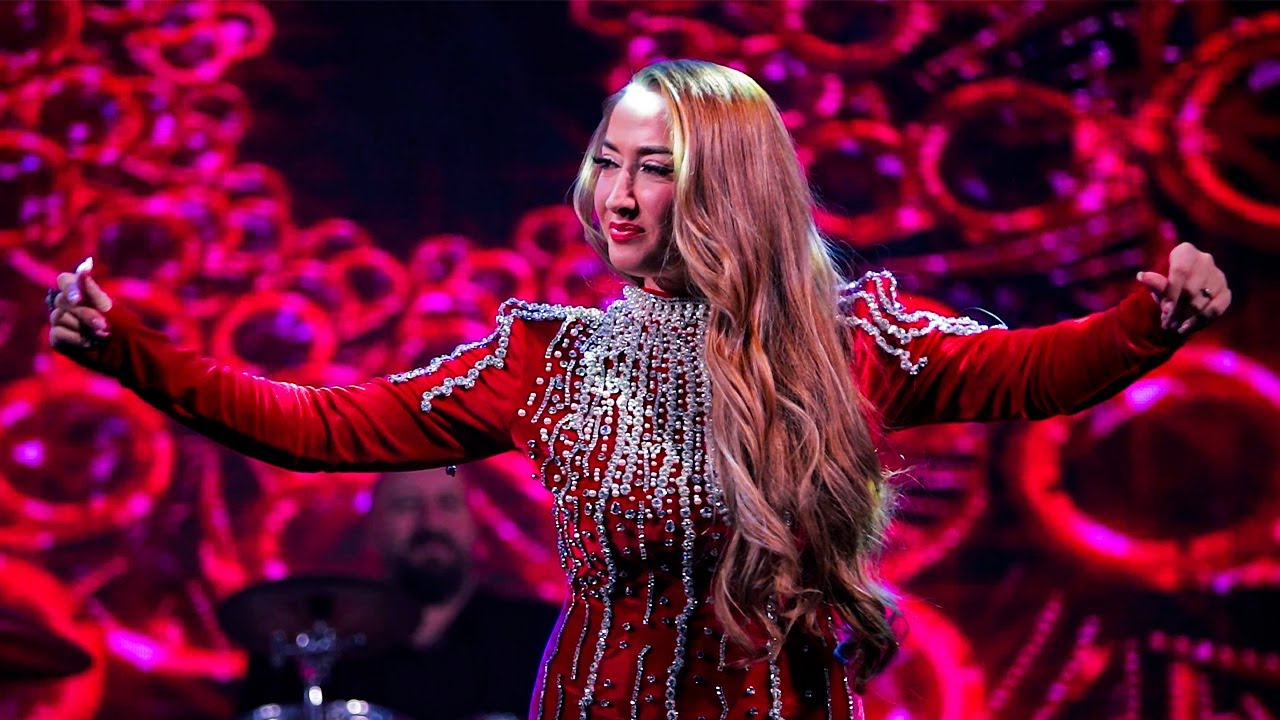 Mirjeta Mema - Kolazh Veriu (Official Video) - YouTube