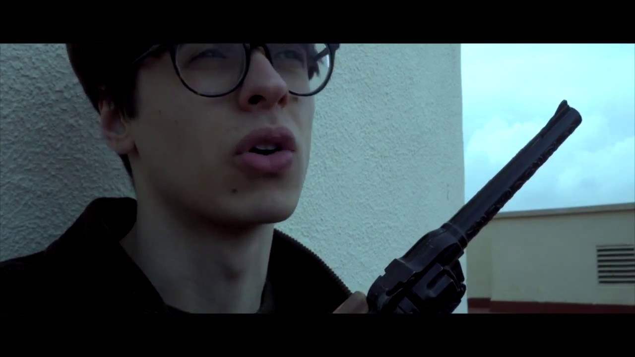 Soy grafeno de Mario Lorente - Trash Cut Film Festival 2017 - YouTube