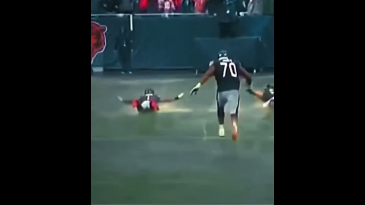 Justin Feilds smooth slide - YouTube