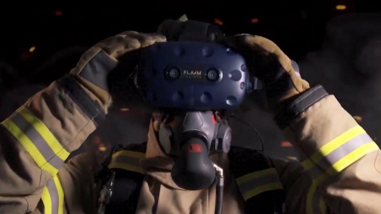 Virtual Reality Technology Helps Train Firefighters - YouTube