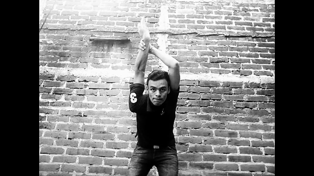 Craziest Bonebreaking / Flexing Dancers!!!! ( Bone Breaking) - YouTube