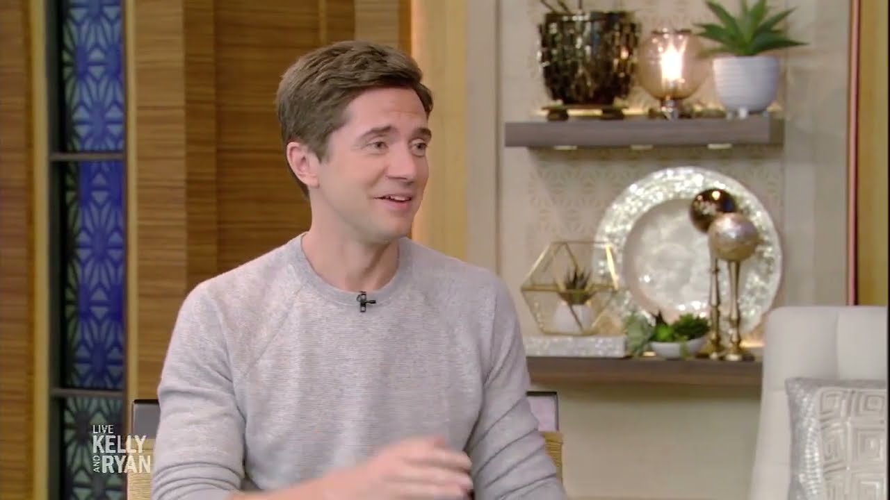 Topher Grace Reunited With the "That ‘70s Show" on the Set of “That ...