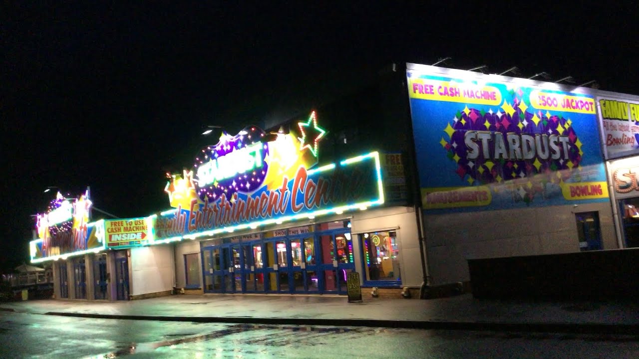 Day 49: Journey to Brean Arcade, seeing the Xmas lights, relaxing at ...