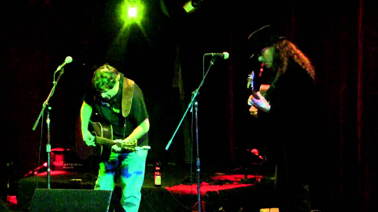 THE DARK - cover by Dan Strum - YouTube