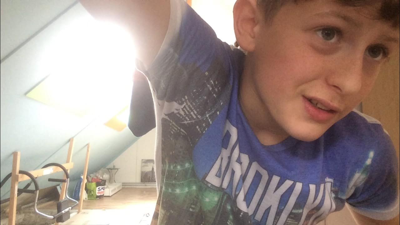 asmr the best tapping video! - YouTube