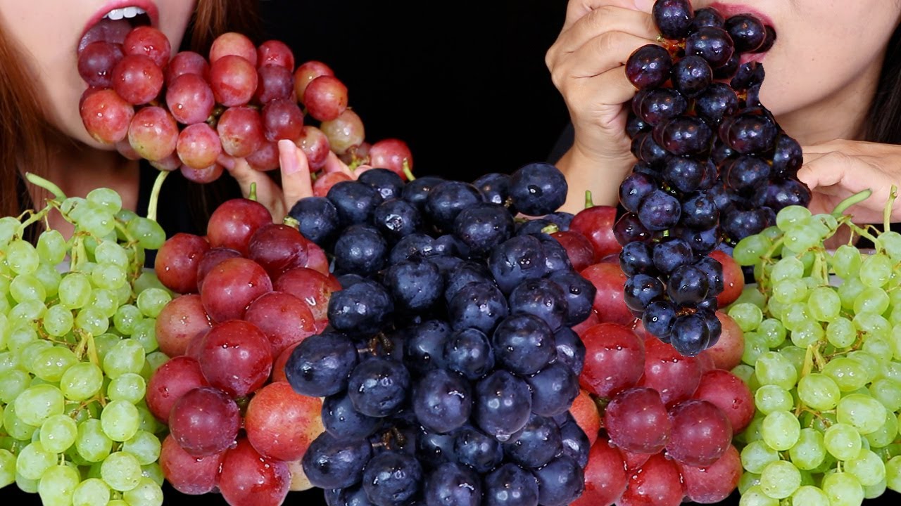 ASSORTED GRAPE FEAST! JUICY FRESH FRUIT EATING SOUNDS *BIG BITES* 먹방 ...