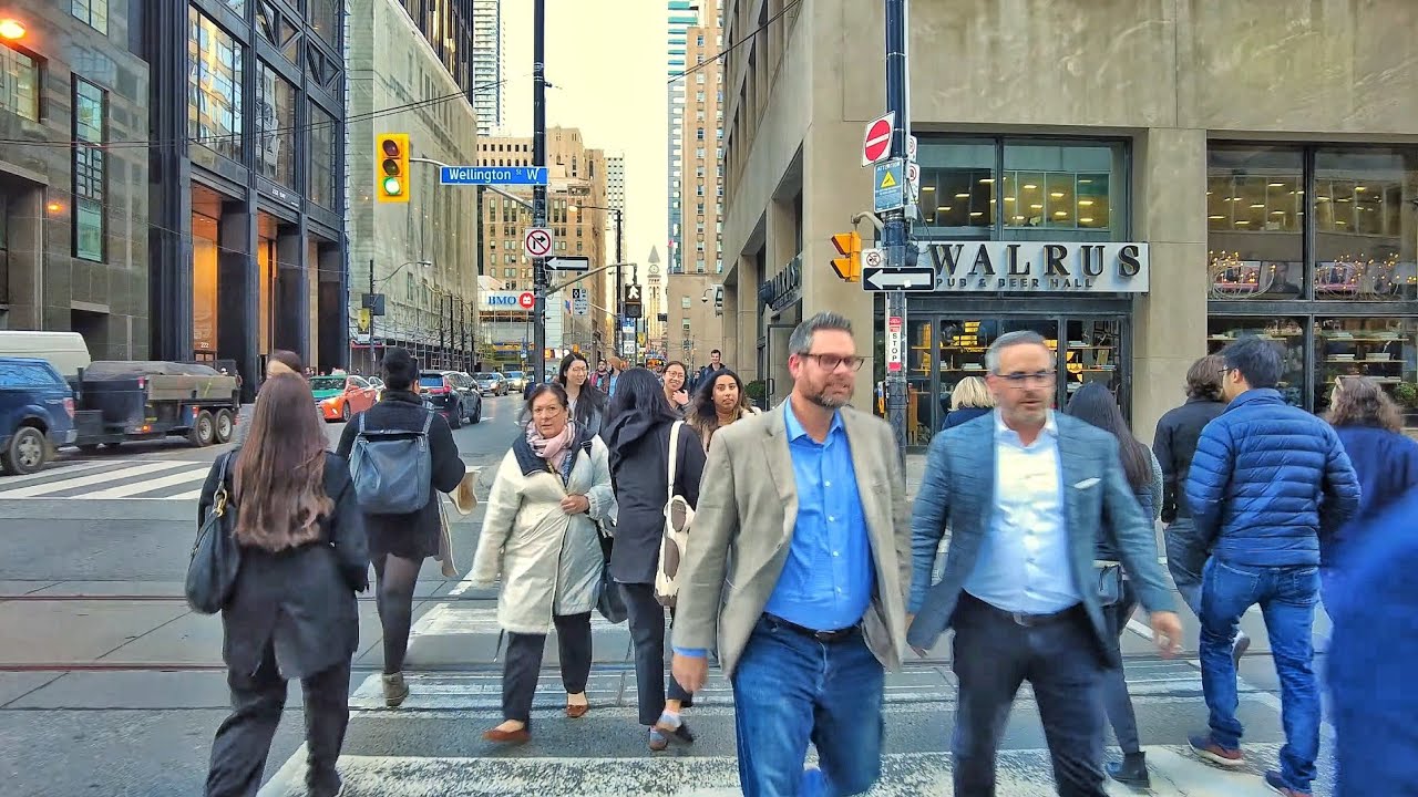 Toronto Walk - South Core to Eaton Centre - YouTube