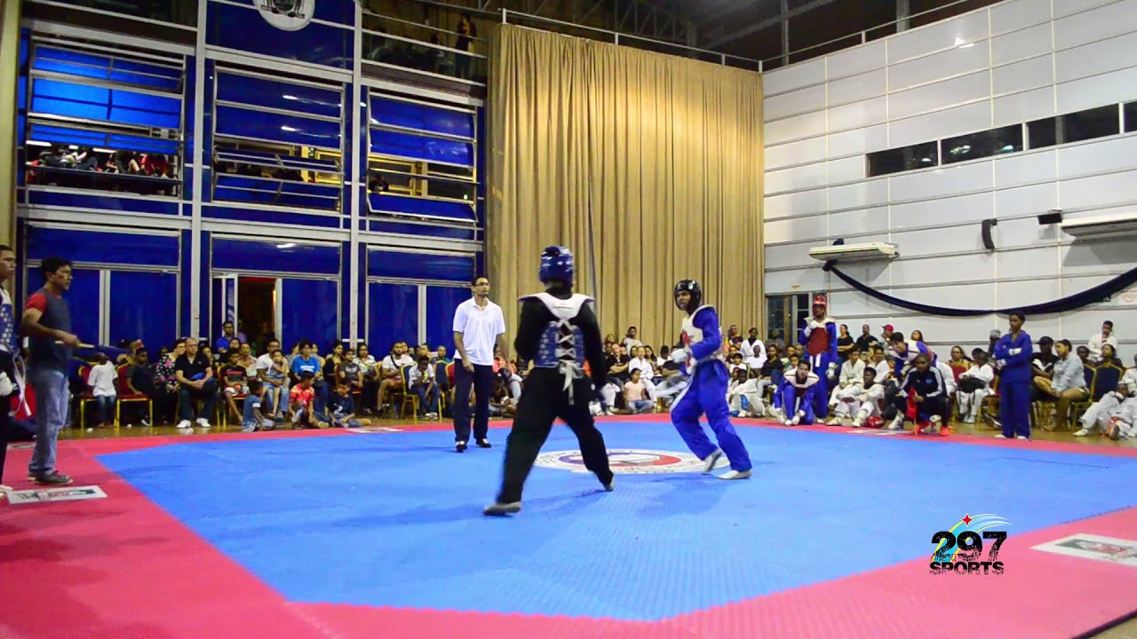 Full fight Team Aruba junioren contra di Arthy Lie di Surnam 15-17 aña ...