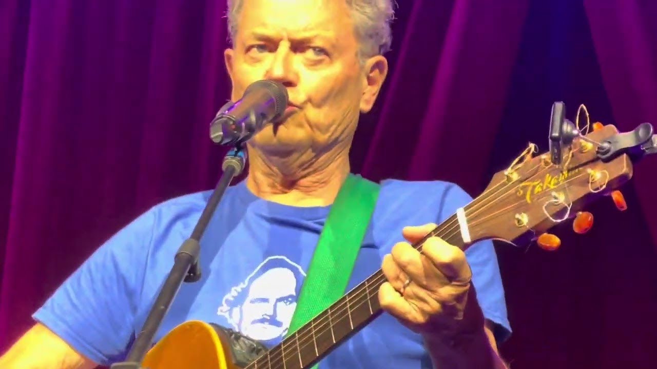 Peter Combe - Yellow Banana - Live at the 2024 Adelaide Fringe - YouTube