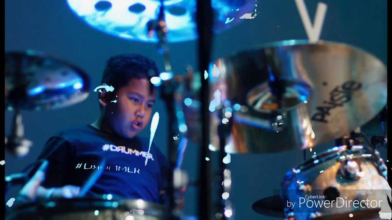 Bryan Key Drummerkids @Zildjian day 2016 - YouTube