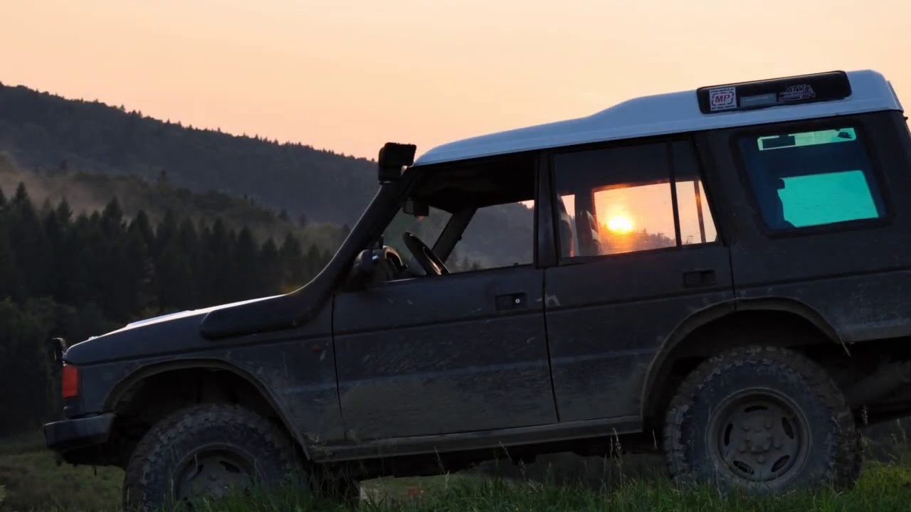 Land Rover Discovery 300 tdi - YouTube