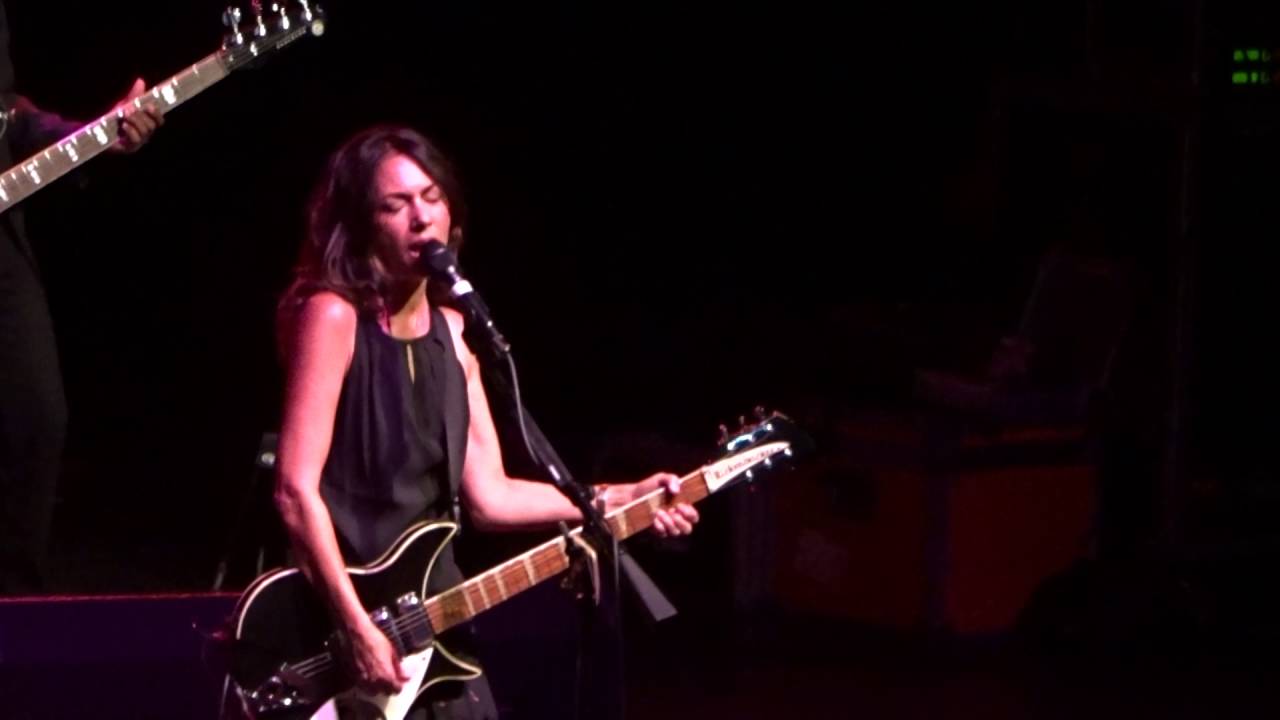 The Bangles Live Concert - Manic Monday (Part1) - Paramount ...