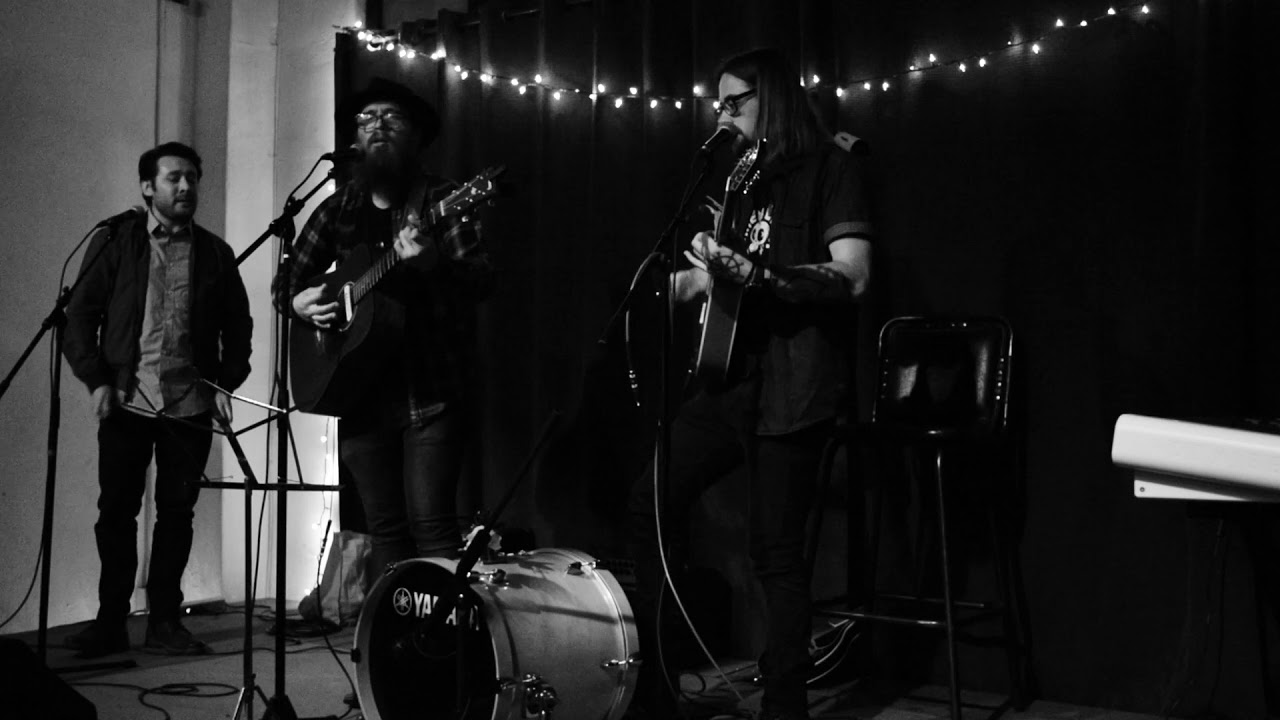 Well Whiskey Welcome - Drinking on a Monday feat. Gilbert Louie Ray ...