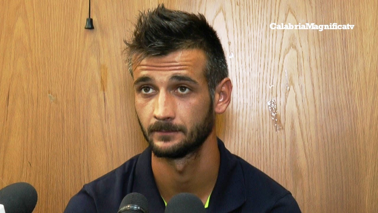 Verso Reggina-Catanzaro 3/5: Onescu in conferenza stampa - YouTube