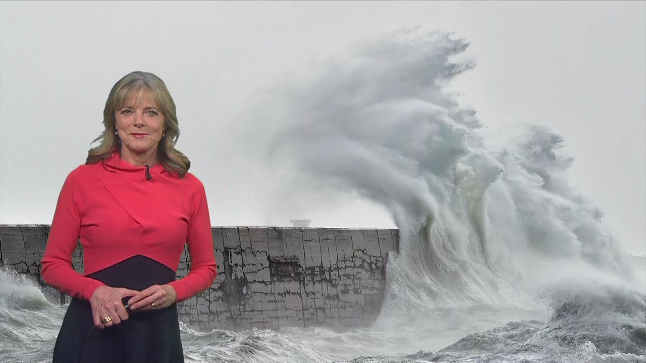 Louise Lear - BBC Weather 24Jan2025 - YouTube