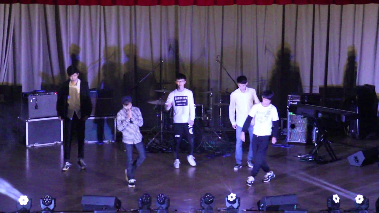 F4 Dance show - YouTube