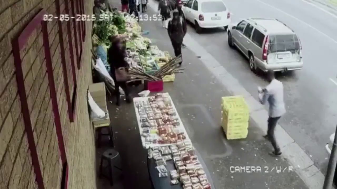 97 Texting And Walking Fails Compilation 2 - YouTube