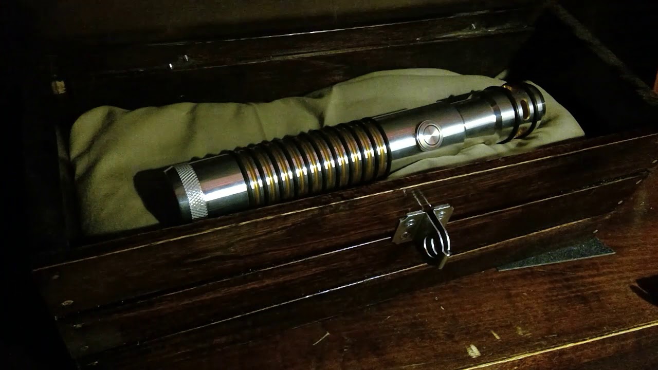 UltraSabers Apprentice LE V4 Review - YouTube