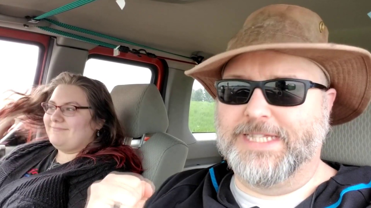 Oso reviews the Grand DLX at the O'neil Cinemas in Littleton MA! - YouTube