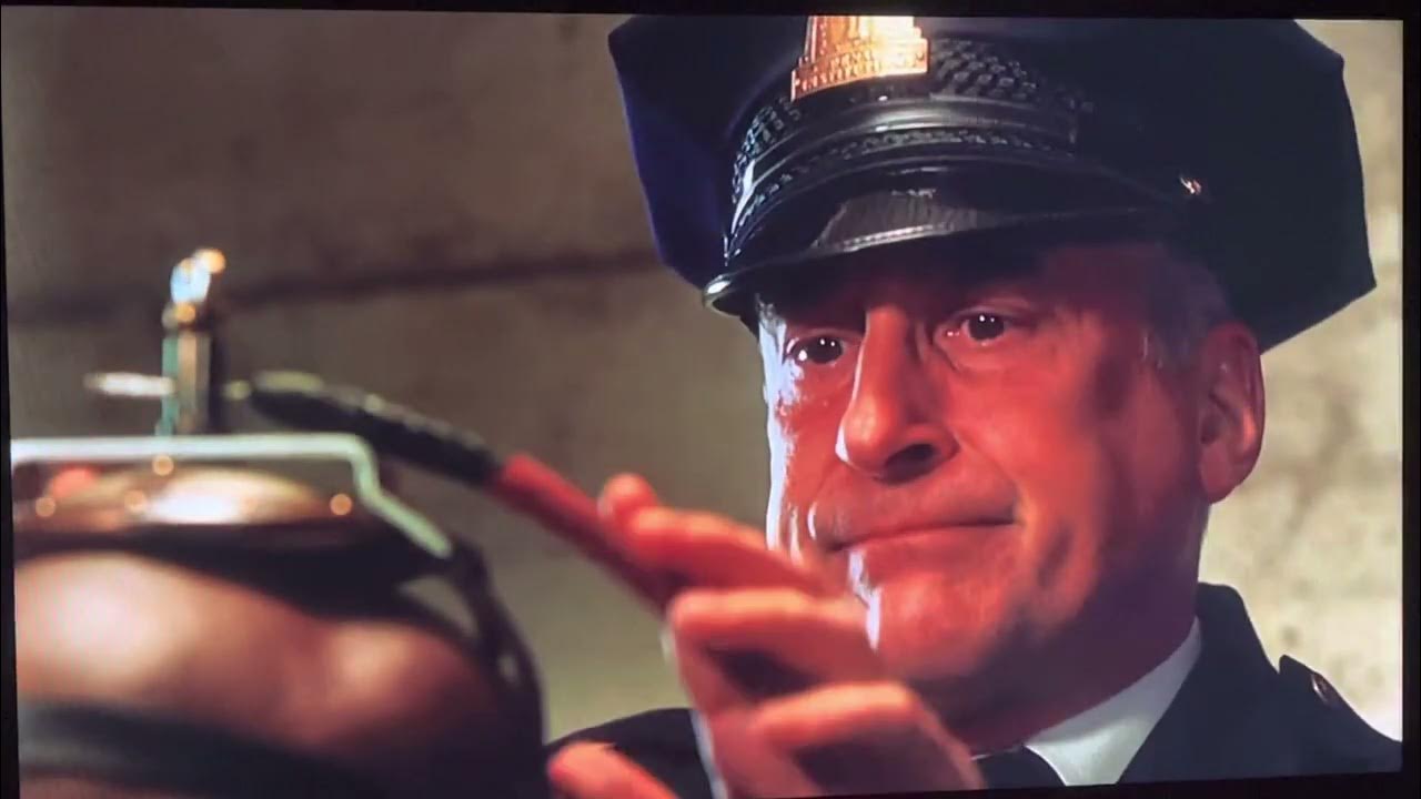 The green mile - John Coffey execution scene - YouTube