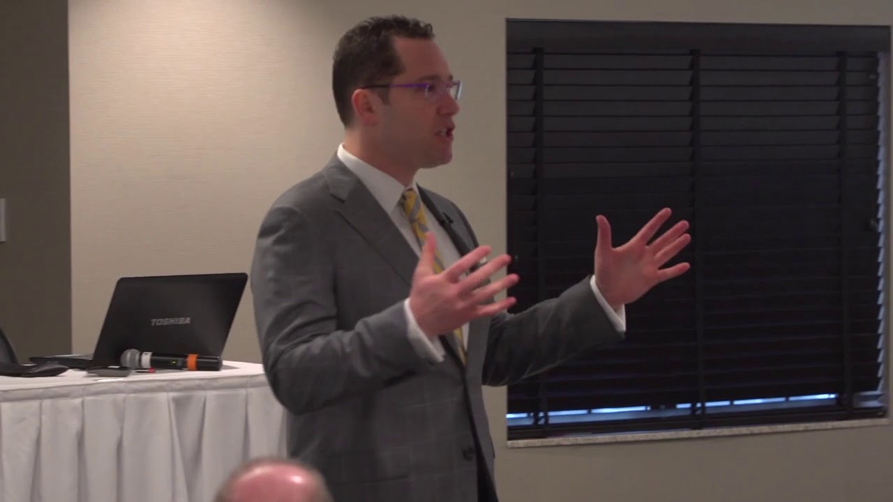 Kansas City criminal defense lawyer Gregory Watt teaching a continuing ...