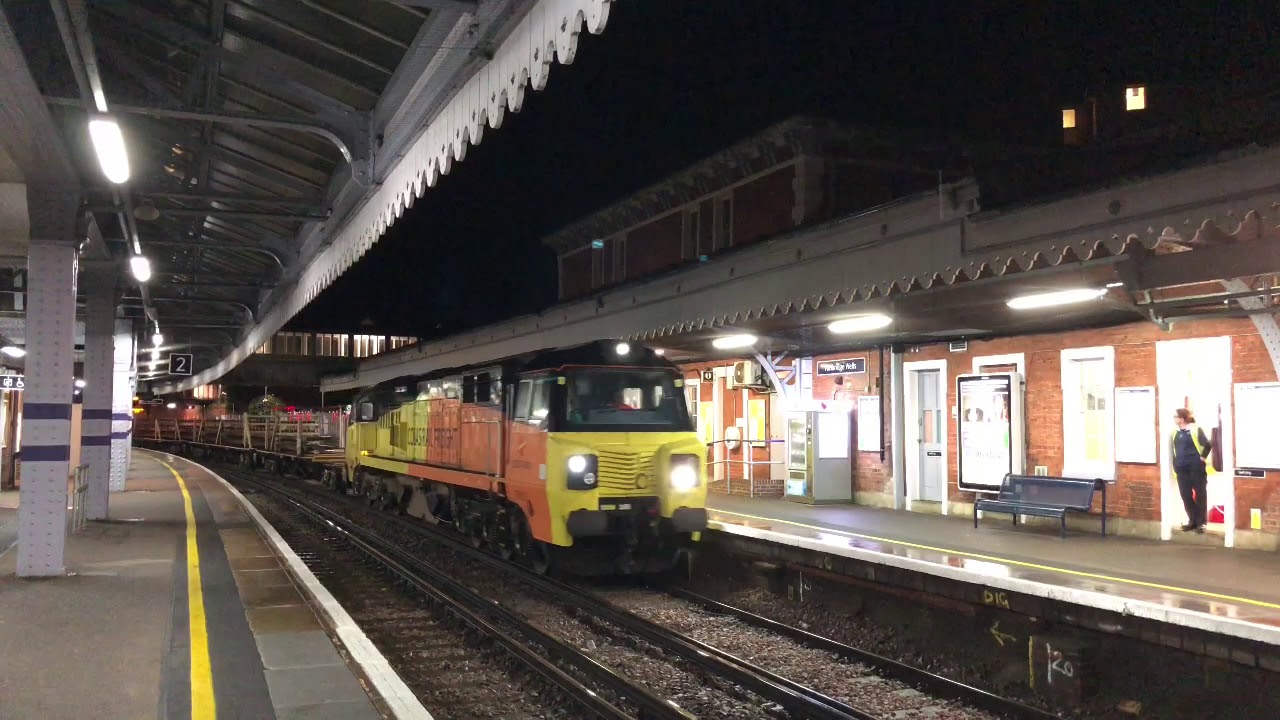 (HD) Colas Rail 70812 passes Tunbridge Wells working 6C14 - 7/10/19 ...