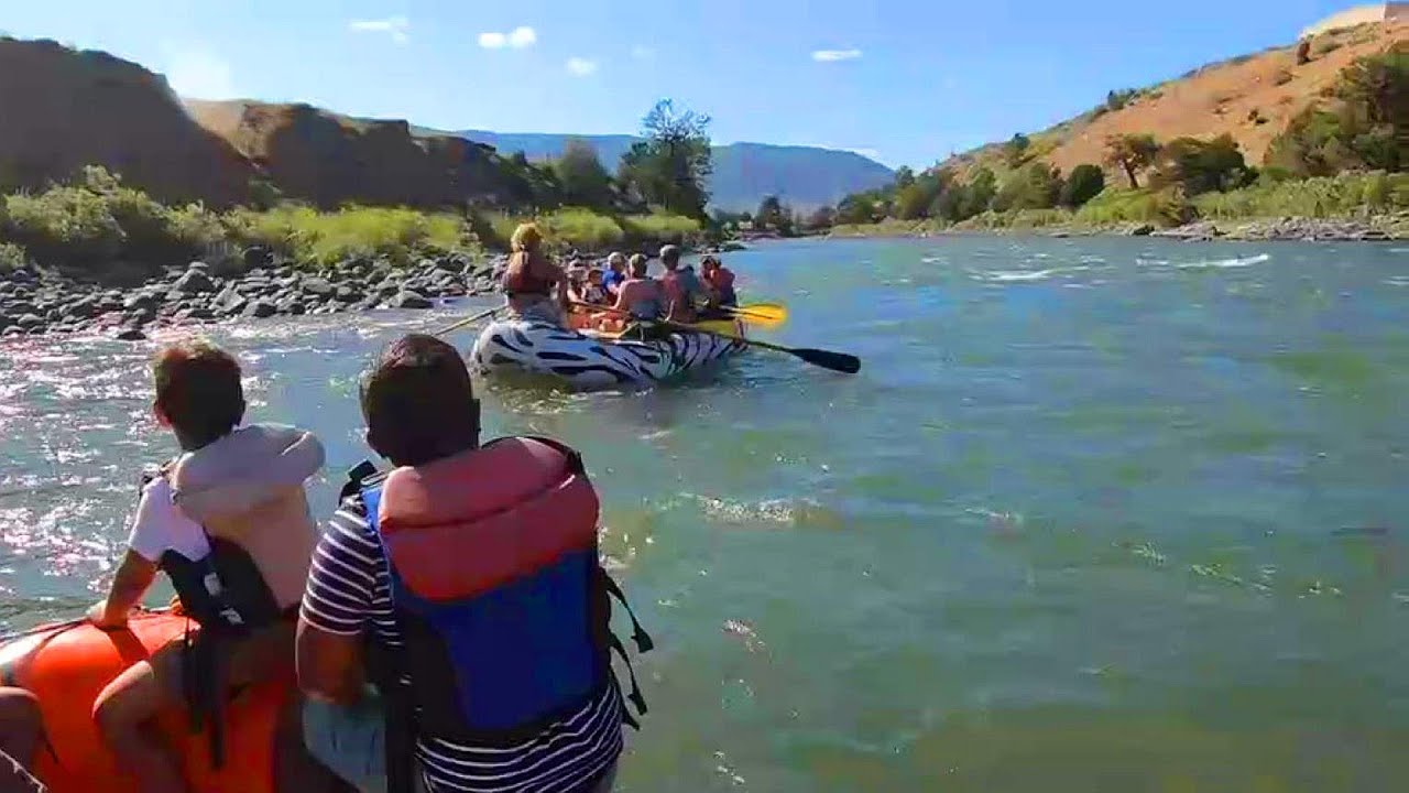 Yellowstone River Rafting: Scenic Float Trip from Gardiner Montana ...