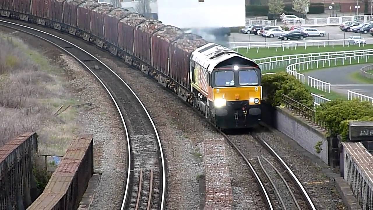 Colas Class 66 Kronospan Timber Train - YouTube