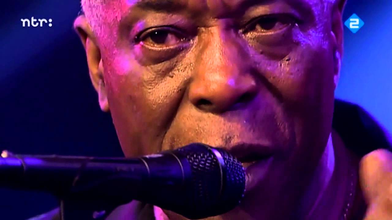 Buddy Guy - Hoochie coochie man - YouTube