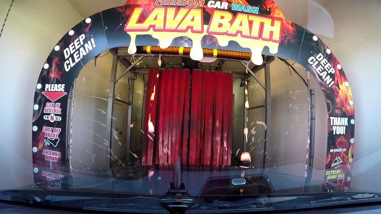 RAM 2500 4 x 4 going through the $15 car wash - YouTube