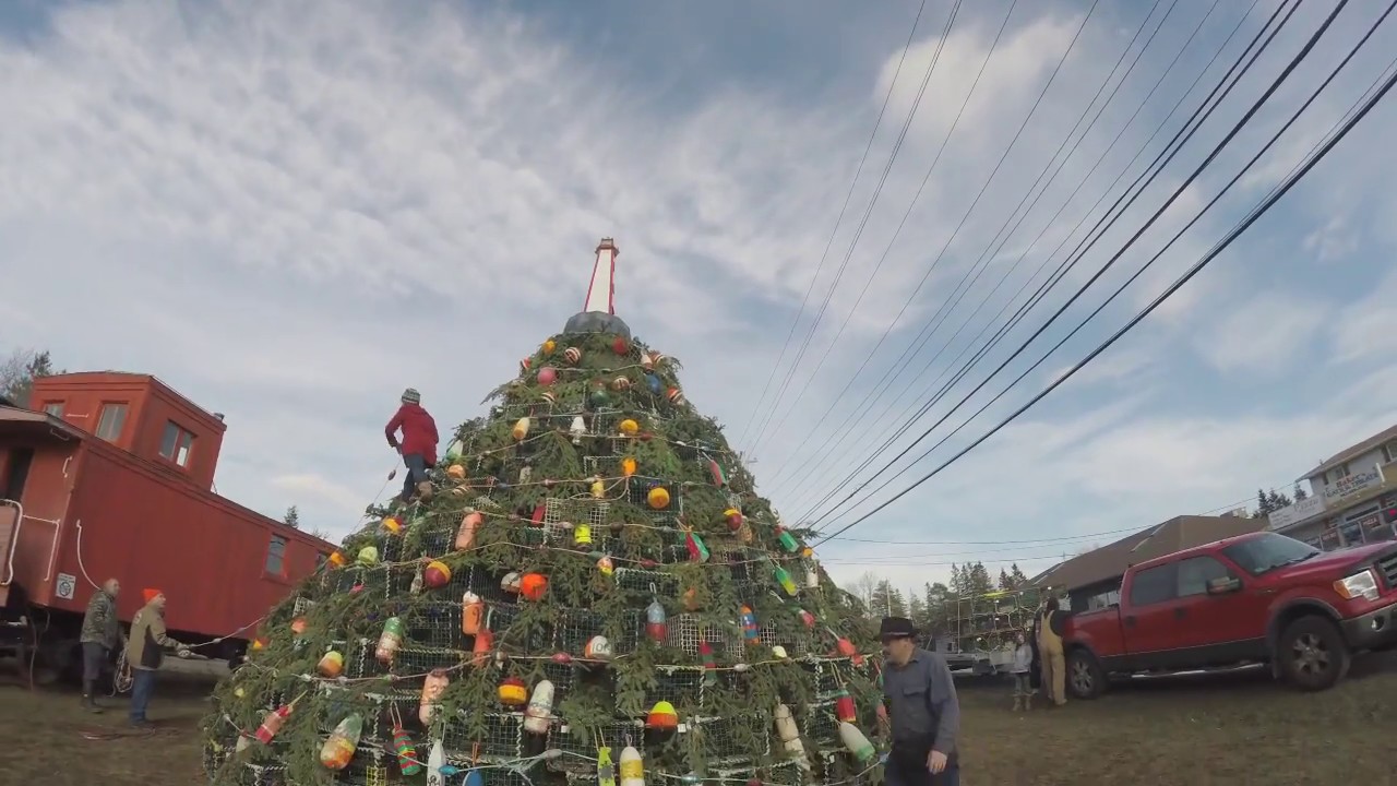 Musquodoboit Harbour Christmas Tree 2018 - YouTube